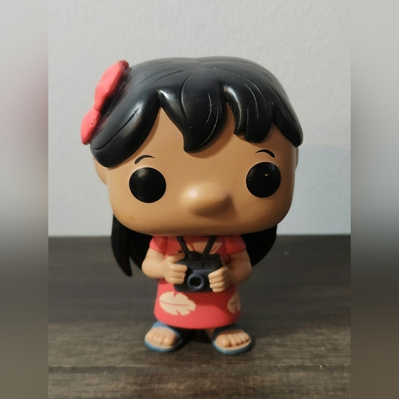 Funko | Other | Funko Pop Disney 24 Lilo Stitch Lilo With Camera ...